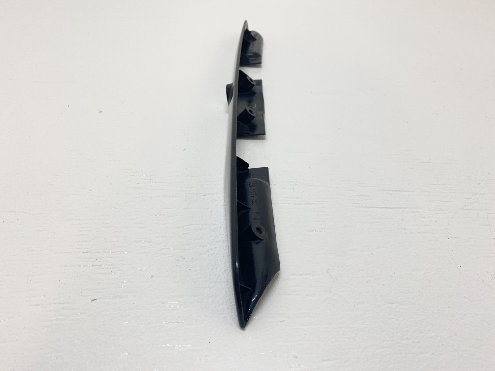 92-99 Genuine OEM BMW E36 318ti Trunk Lid Grip 51131977253 325i 318i ...