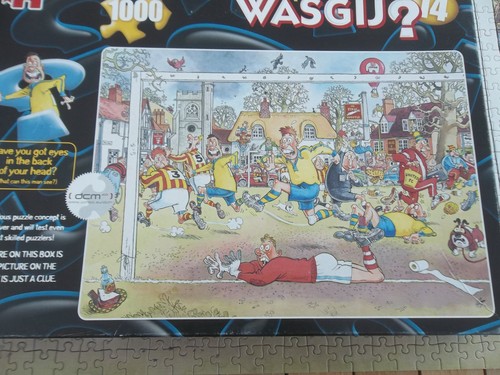 WASGIJ ORIGINAL JIGSAW PUZZLE 1000 PIECES NUMBER 14 FOOTBALL MADNESS ...