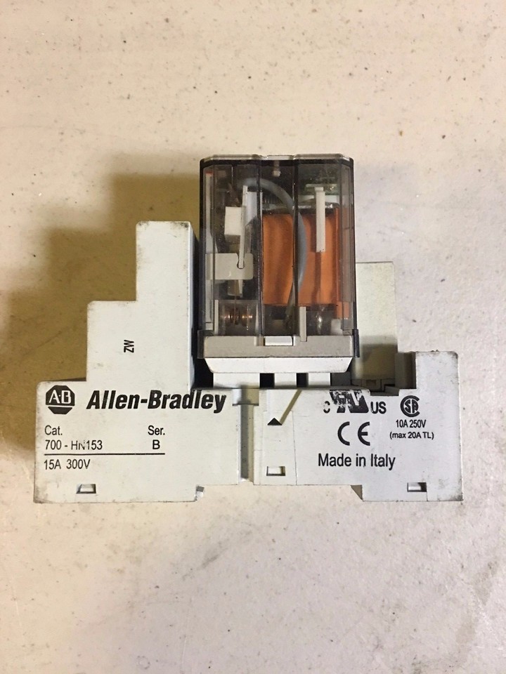 700-HB32A1-4 Allen Bradley Relay with 700-HN153 Socket and 700-AR2 120V ...