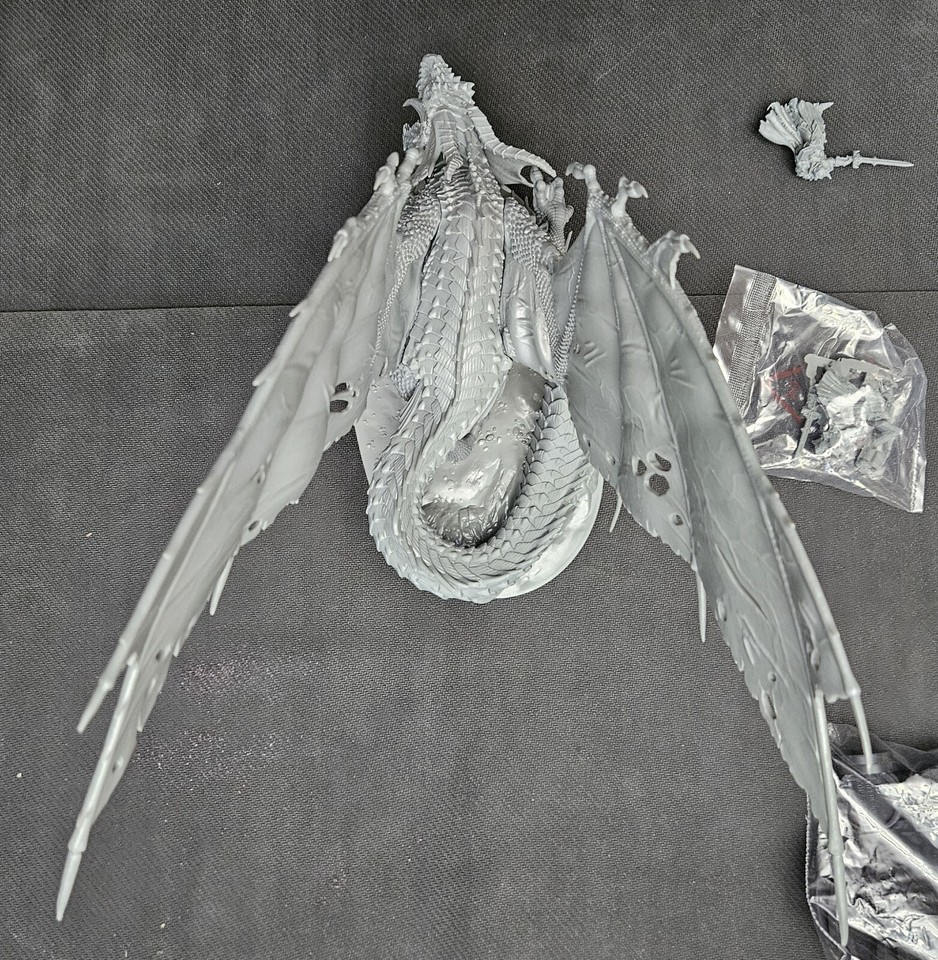 Enormous Reaper Miniatures 30th Anniversary Dragon "Kyle" Bones 6 ...