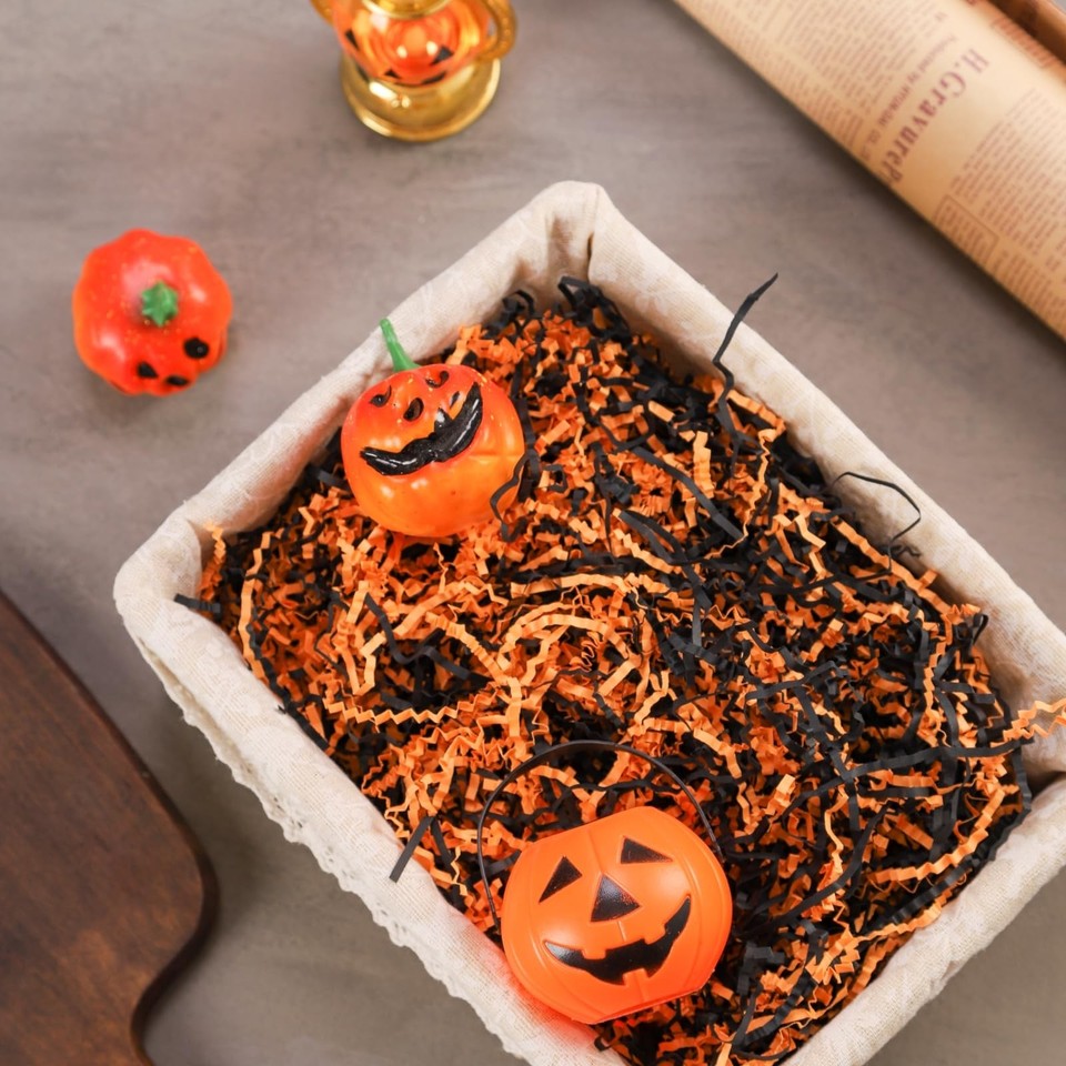 8 oz Orange Black Crinkle Cut Paper Shred for Halloween Easter Basket ...