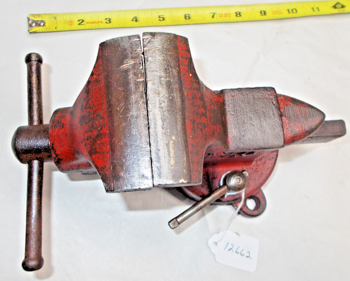 Bench Vise, DUNLAP 05241 Vtg Swivel Bench Vise, 3-1/8" Wide Jaws Opens ...