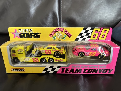 MATCHBOX SUPER STAR TEAM CONVOY #68 CABOVER W/ RACE CARS Country Time ...