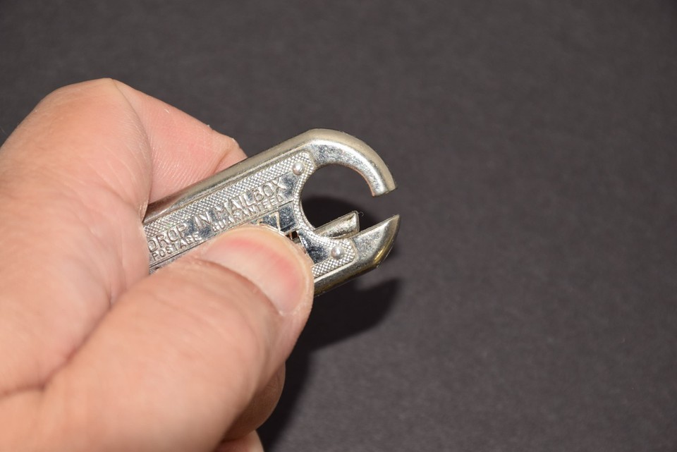 Vintage Cadillac Keychain Drop in Mailbox L0616167 Box 546 Lathrup ...