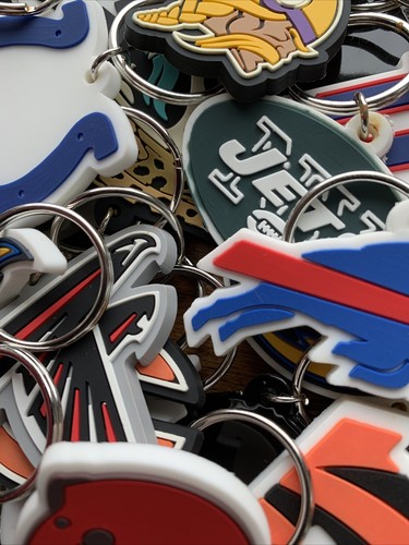 NEW NFL Keychains 2025 - PICK ANY TEAM - PVC Soft Rubber Logo Football ...