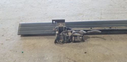 18 CHEVY SUBURBAN 1500 POWER RUNNING BOARD SIDE STEP RIGHT PASSENGER | eBay