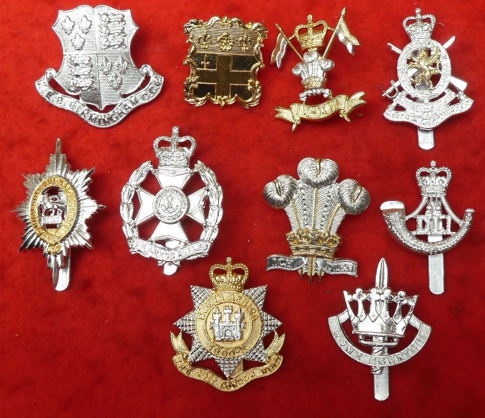 10 Assorted unused staybright Anodised British cap badges job lot sty ...