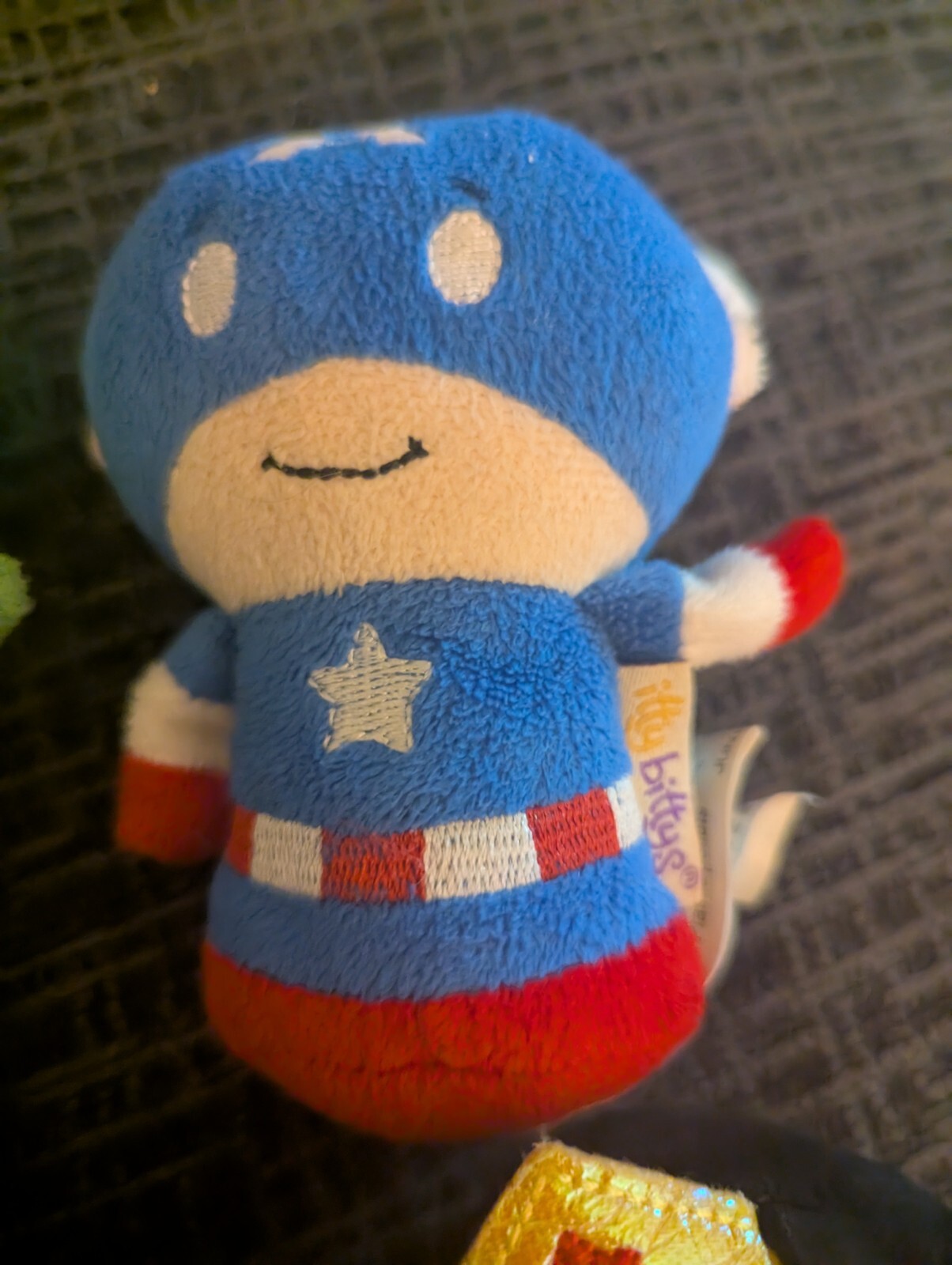 Hallmark Itty Bitty Marvel Spider Super Man Wonder Woman Captain Flash ...