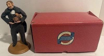 A Christmas Carol Hallmark Collection Ebenezer Scrooge with Stand & Box ...