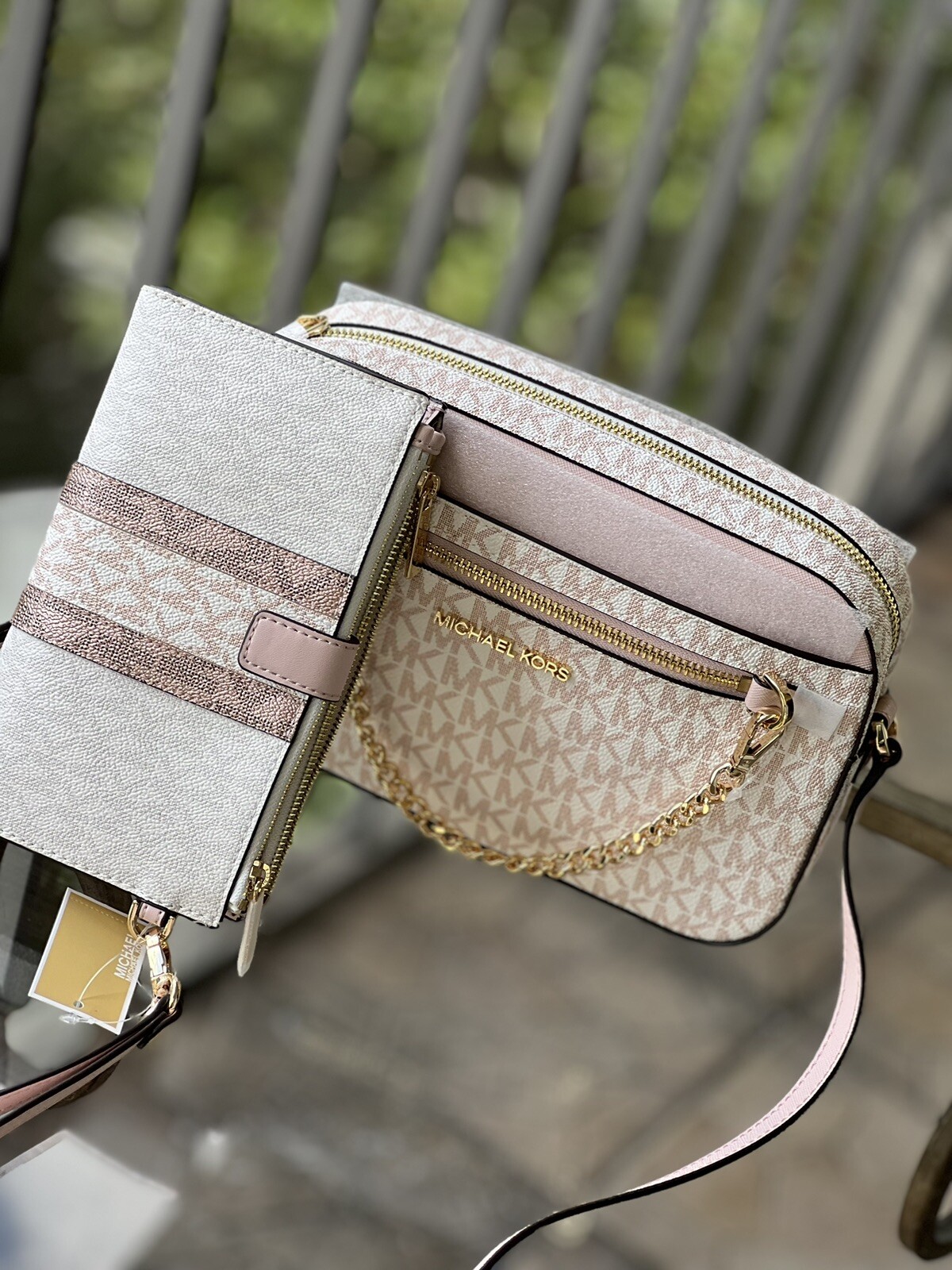 MICHAEL KORS JET SET ITEM EAST WEST CHAIN CROSSBODY BAG WHITE PINK ...