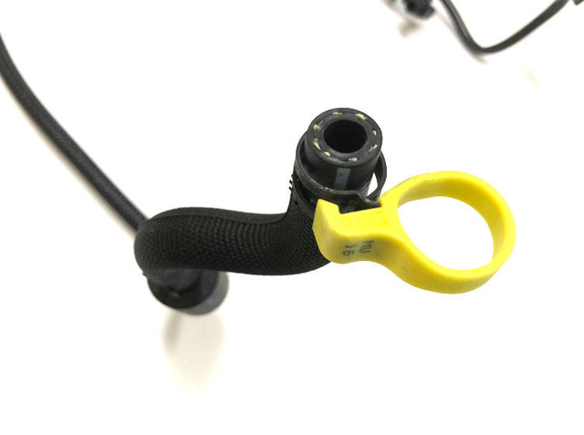 Jaguar F-type X152 Radiator Owerflow Hose T2R5910 Genuine for sale ...