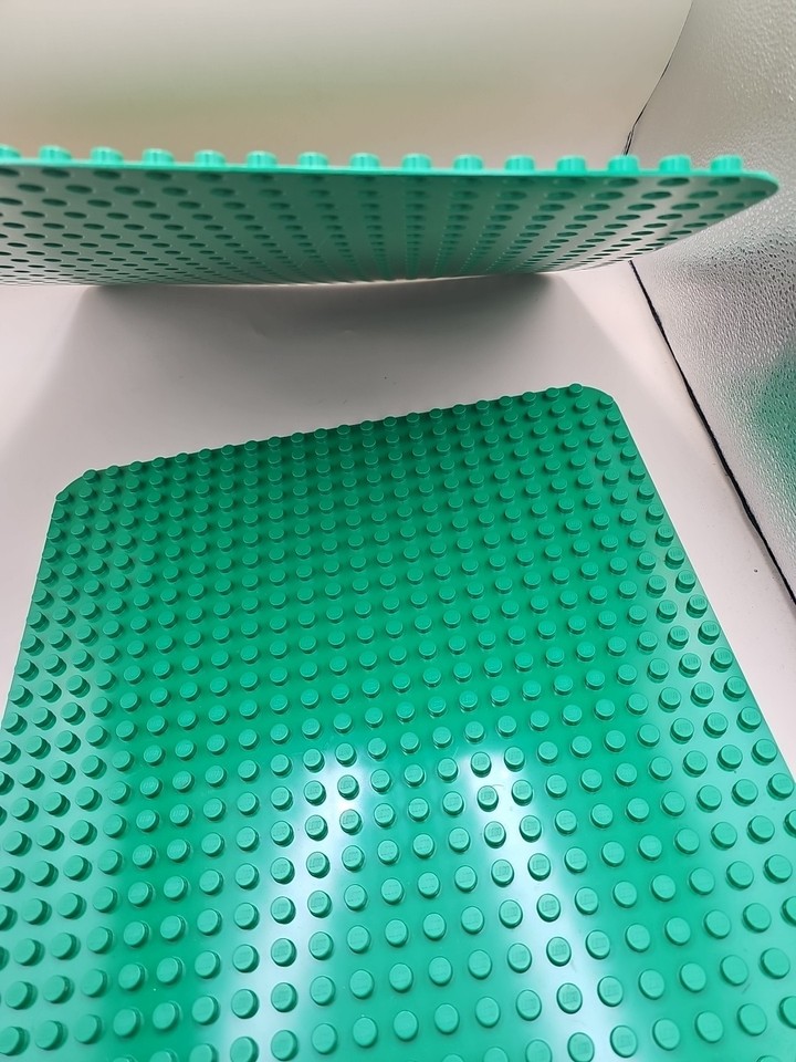 2 X LEGO DUPLO Large Green Base Board Plate 22 x 22 Studs/Pins | eBay