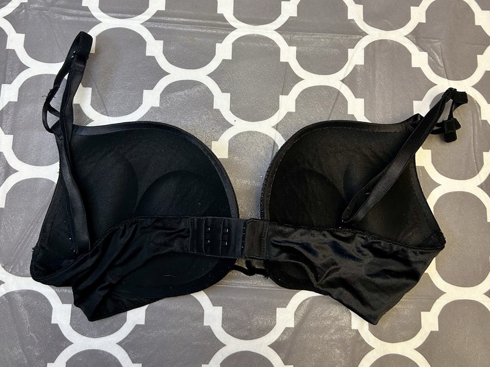 Victoria's Secret Bombshell Plunge Push Up Bra 34C Women's Black ...