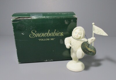 Department 56 Snowbabies "Follow Me" Holding 2000 Banner Figurine #56. ...