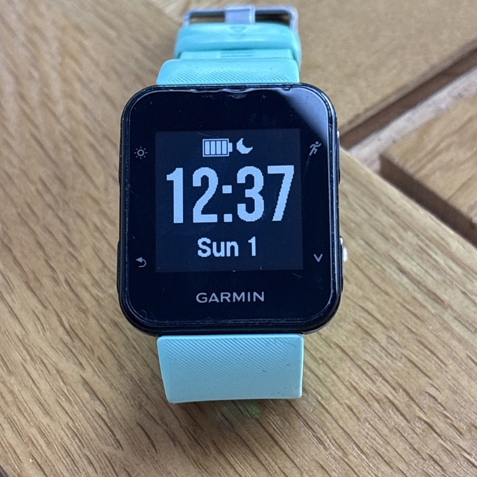 Garmin Forerunner 35 GPS Sports Fitness Watch Spearmint | eBay UK