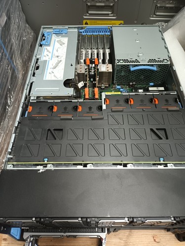 Dell PowerEdge VRTX Chassis w 6x1.2Tb sas 2.5" and 12 x2 Tb Sas 2.5"/NO ...