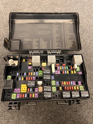 2011-2022 Jeep Grand Cherokee Totally Integrated Power Module TIPM ...