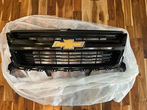 OEM GM # 23321740 Chevy Colorado 2015-2020 Front Grille Gloss Black | eBay