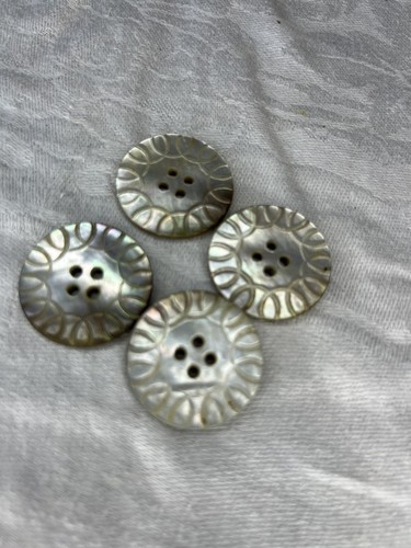 4 Antique Vintage Carved Etched Button Lot Shell MOP Abalone Mother Of ...