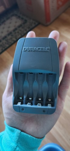 Duracell NiMH Class 2 AA AAA Battery Charger CEF14NC | eBay