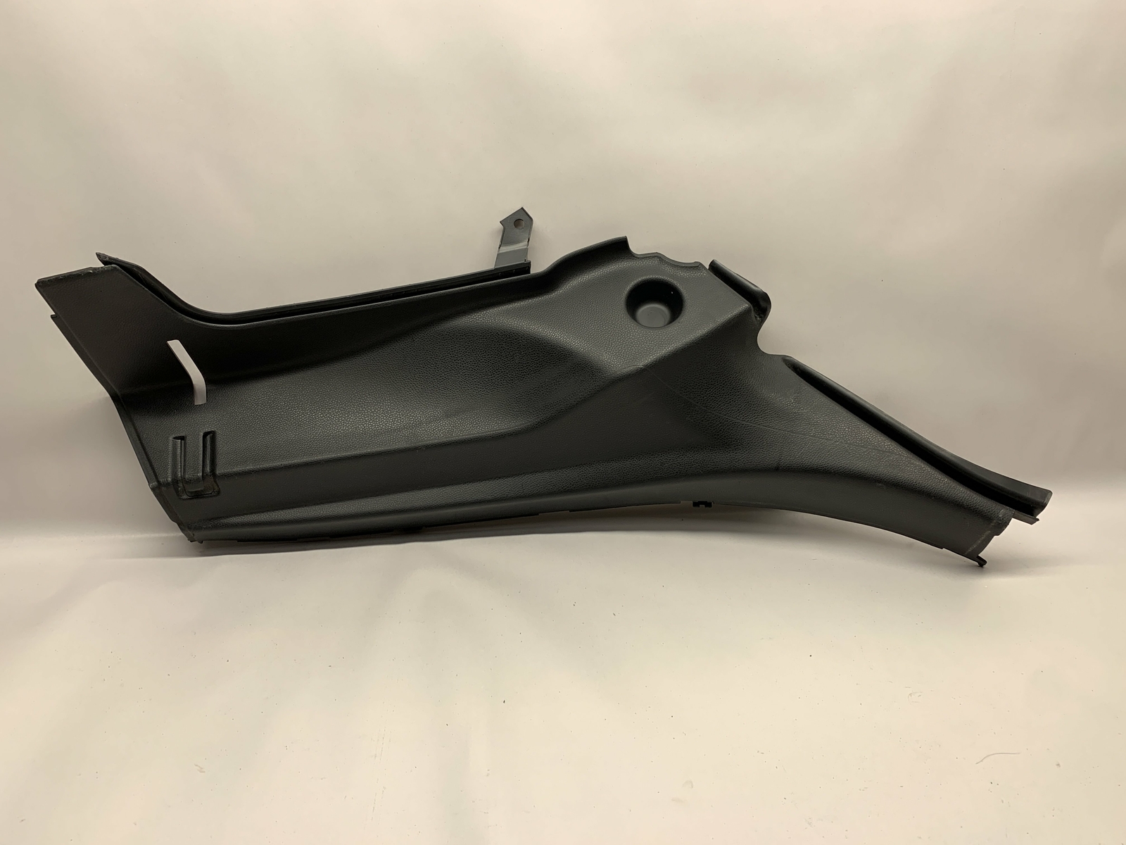 Mercedes-Benz CLA-Class C177 Interior Rear Right Lower Trim A1176901225 ...