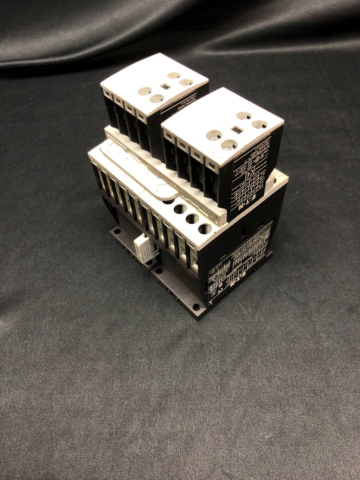 Eaton Contactor Assembly Lot XTCE007B01 (x2) XTCEXFAC20 (x2) | eBay