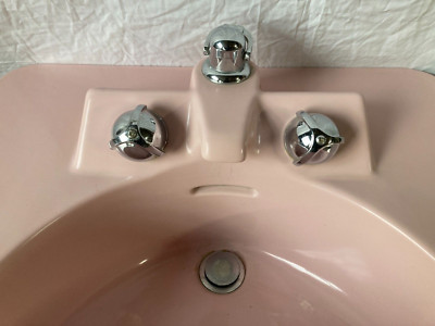 Sinks - 1950S Faucet