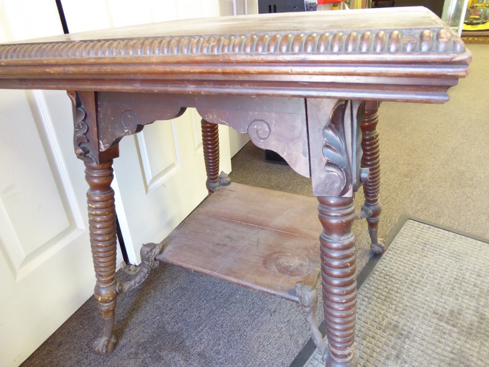 MERKLIN ATTR VICTORIAN MAHOGANY BALL & CLAW TABLE 28" x 28" WIDE, 30 ...