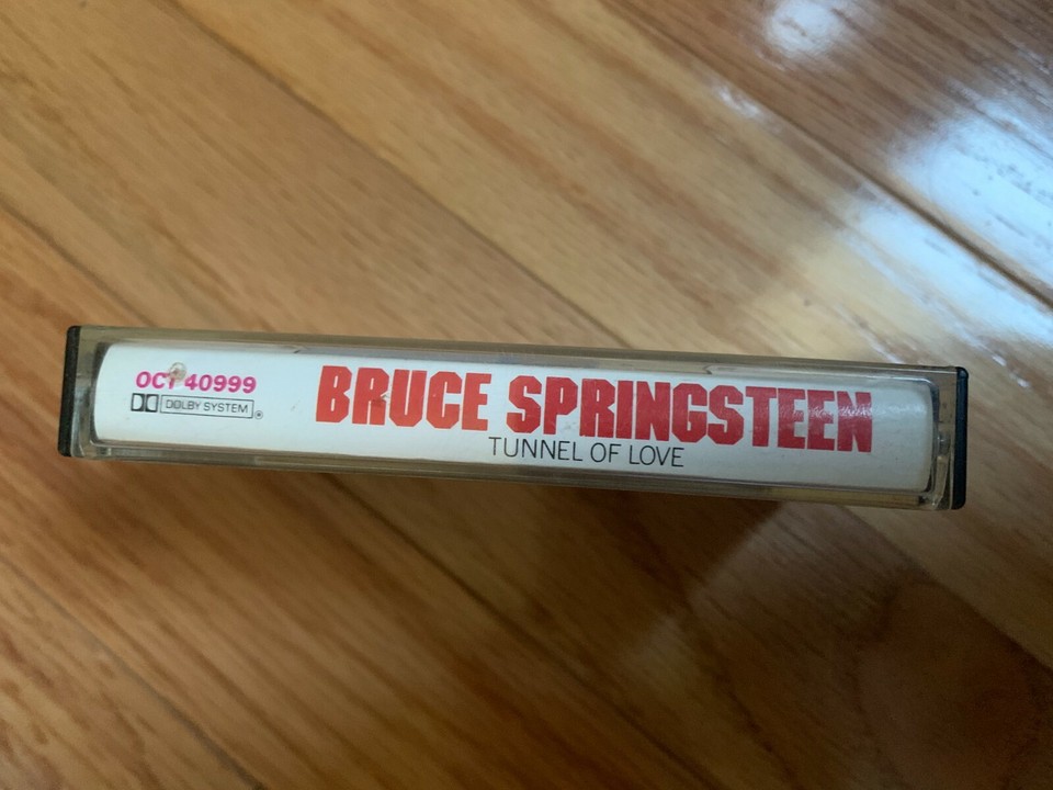 Bruce Springsteen - Cassette Tape- TUNNEL OF LOVE - PLAY TESTED | eBay