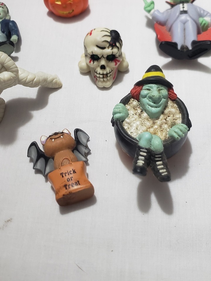 Vintage Russ Heartline Miniature Halloween Figures Keychain Lot Of 18 ...