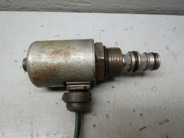 CAT 152-8340 Caterpillar Valve GP 1528340 for sale online | eBay