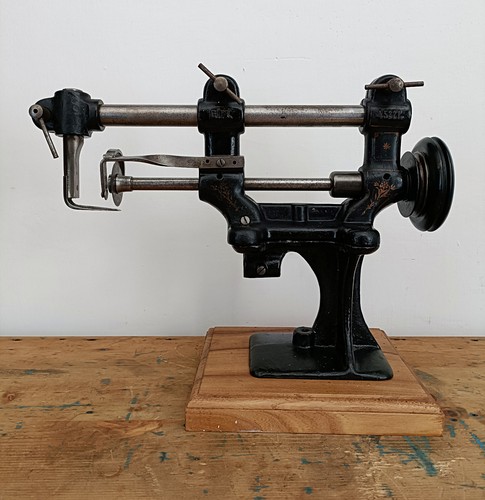 Brim Cutting Machine , G.M. , Grossmann , Willcox & Gibbs hat machine ...
