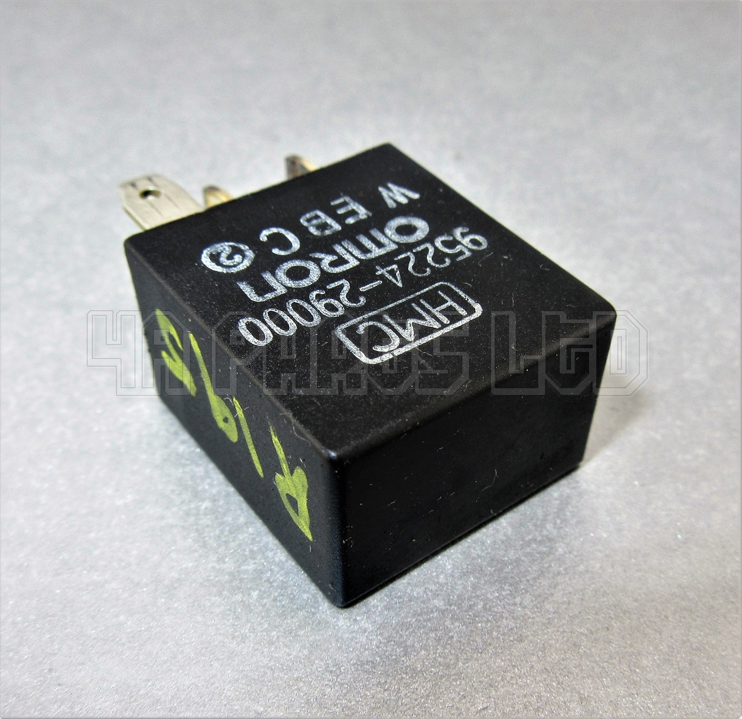 Kia Hyundai Multi-Use Black Relay 95224-29000 4-Pin HMC OMRON ...