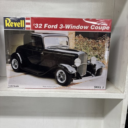 Revell ‘32 Ford 3-window Coupe 1/25 Model Kit Open Box (S5) | eBay