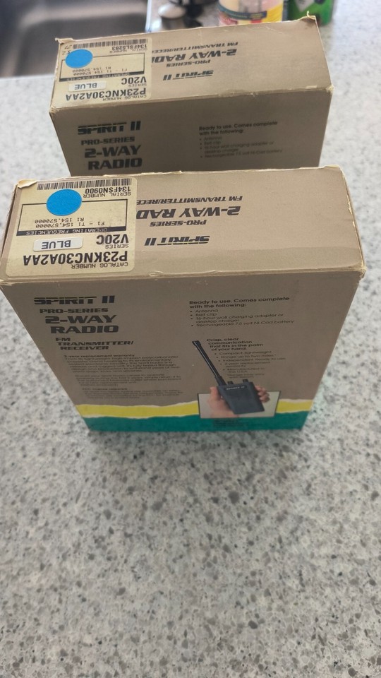 Motorola Spirit II Pro Series 2-Way Radios, Original Boxes, Manual ...