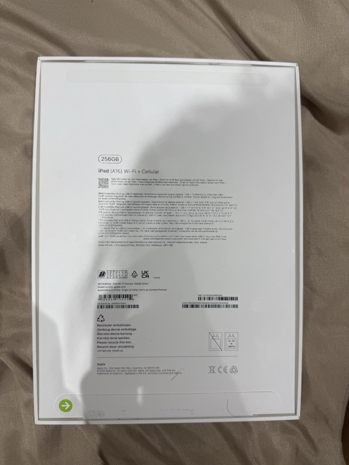 Apple iPad A16 11th Generation 2025 Wi-Fi/Cellular 256GB Silver Brand ...