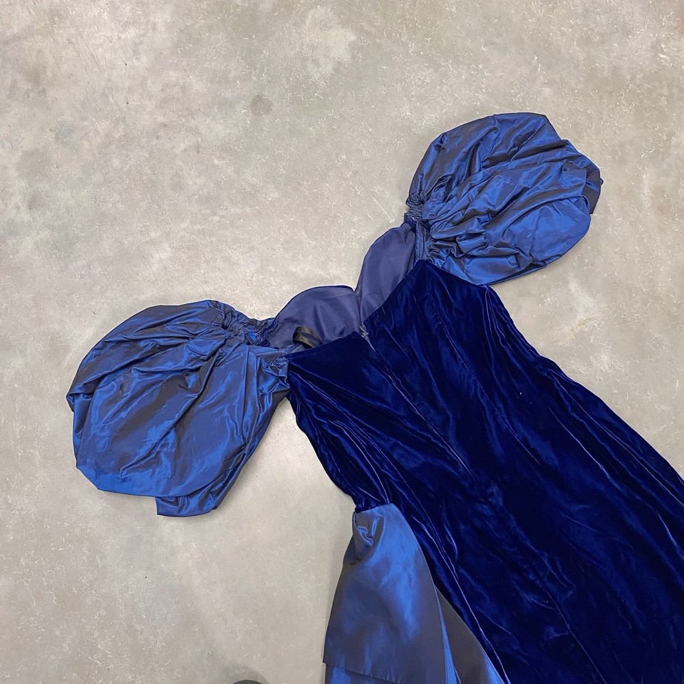 Vintage 1980s Taffeta & Velvet Blue Party Prom Dress Size 6 Costume ...