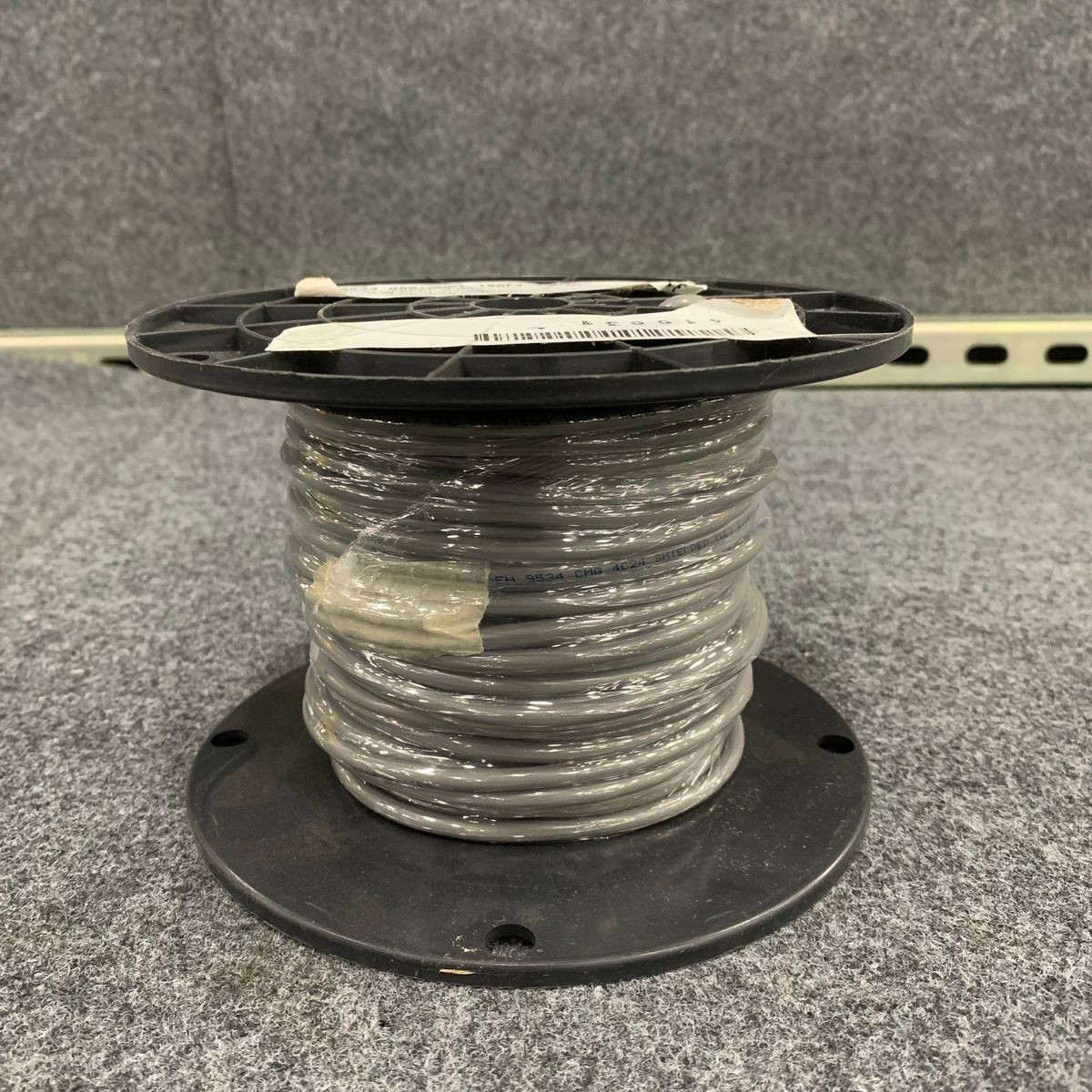 BELDEN 9534 060100 Multiconductor Cable 100 ft Shielded 24 AWG 4 ...