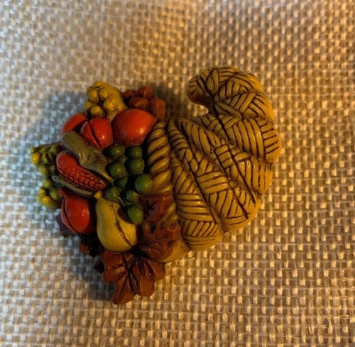 HALLMARK CARDS INC Colorful Harvest & Thanksgiving Cornucopia Pin ...