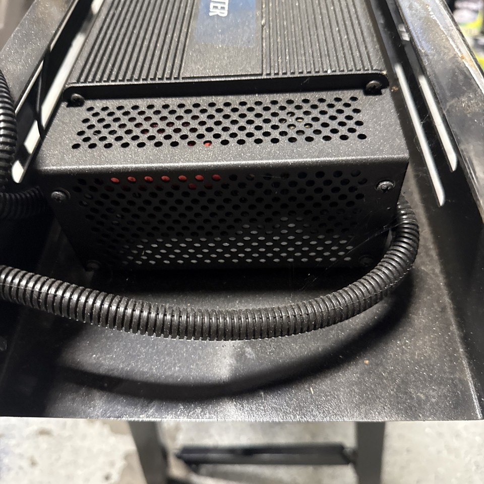 Exeltech XP 1100 ХРК-1-1-6-1, 12VDC Sine Wave Inverter,Mil-Spec ...