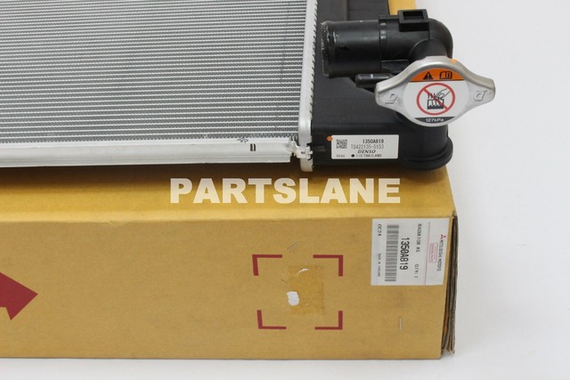 Mitsubishi 4d56 PAJERO Sport Montero L200 Triton OEM Genuine Radiator ...