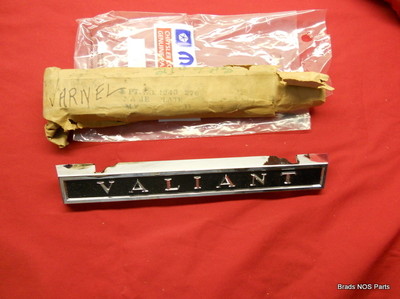 NOS Mopar 1962 Plymouth VALIANT V200 rear deck lid CHROME NAMEPLATE pn ...