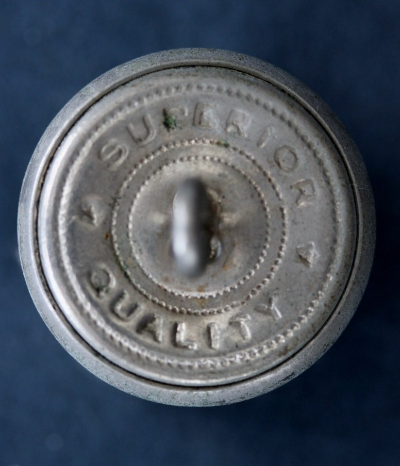 VINTAGE RAILROAD BUTTONS - CHICAGO & NORTH WESTERN | eBay