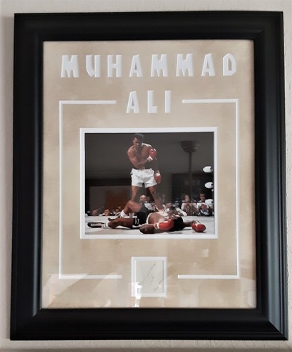 VINTAGE MUHAMMAD ALI AUTOGRAPH ON FRAME JSA B39595 | eBay