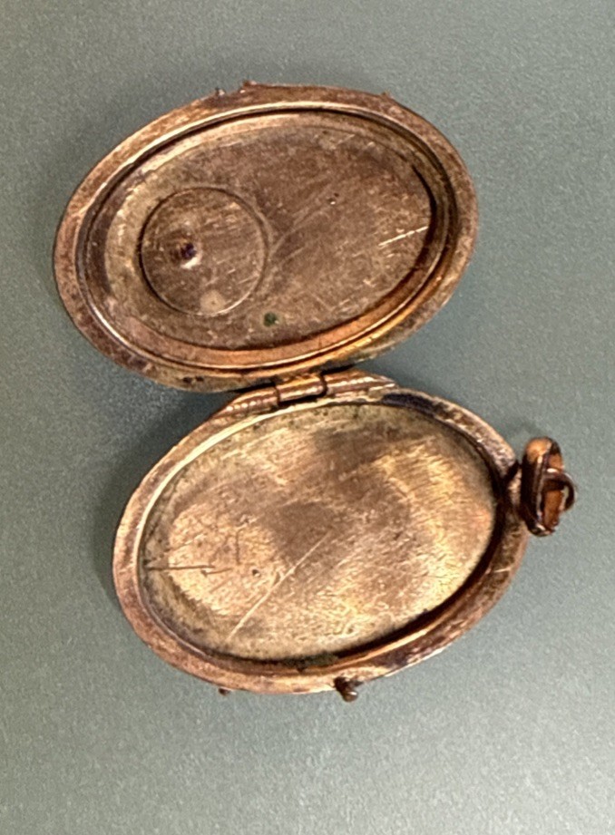 VINTAGE ANTIQUE VICTORIAN 9CT ROSE GOLD PLATED PHOTO LOCKET Quality | eBay