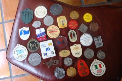 32 UNUSUAL Vintage GOLF BAG TAGS CONTESTANT PEWTER LEATHER JAPAN ...