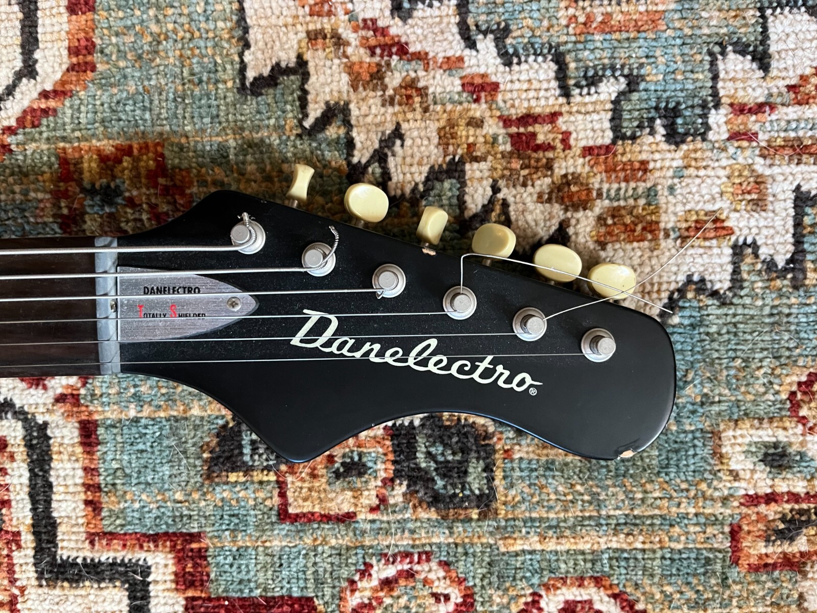 Danelectro Dead On 67 Baritone Offset Electric Guitar Jazzmaster Style ...