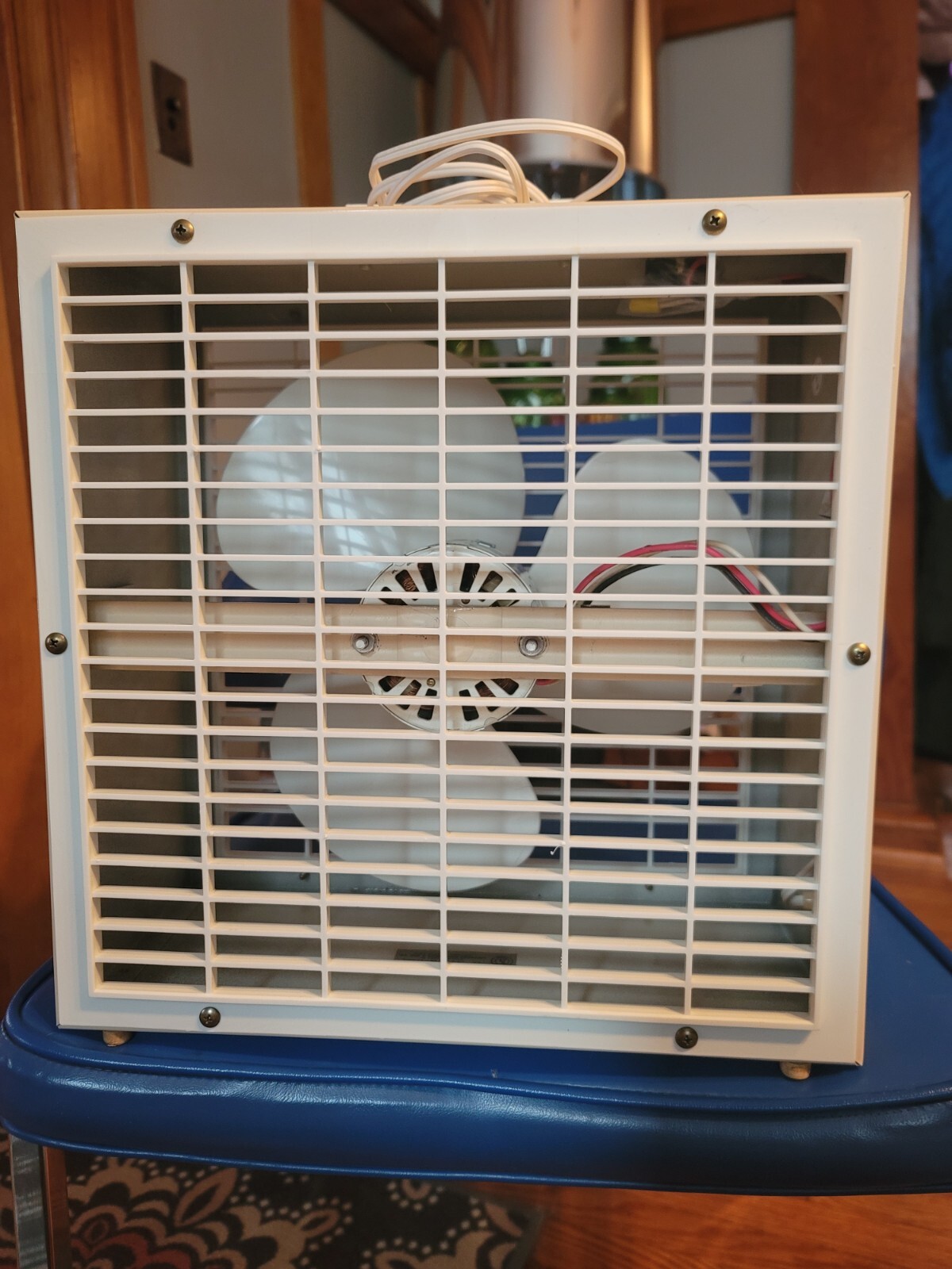 Vintage 12 In Lakewood 2 Speed Portable Powder Pink Box Fan MCM New In ...