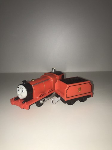 James - Thomas the Tank Engine Trackmaster Train and Carriage | eBay