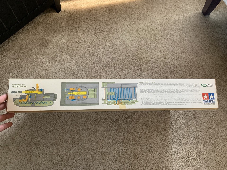 Tamiya WWII 1/25 German Tiger Tank Panzerkampfwagen VI Model Kit Empty ...